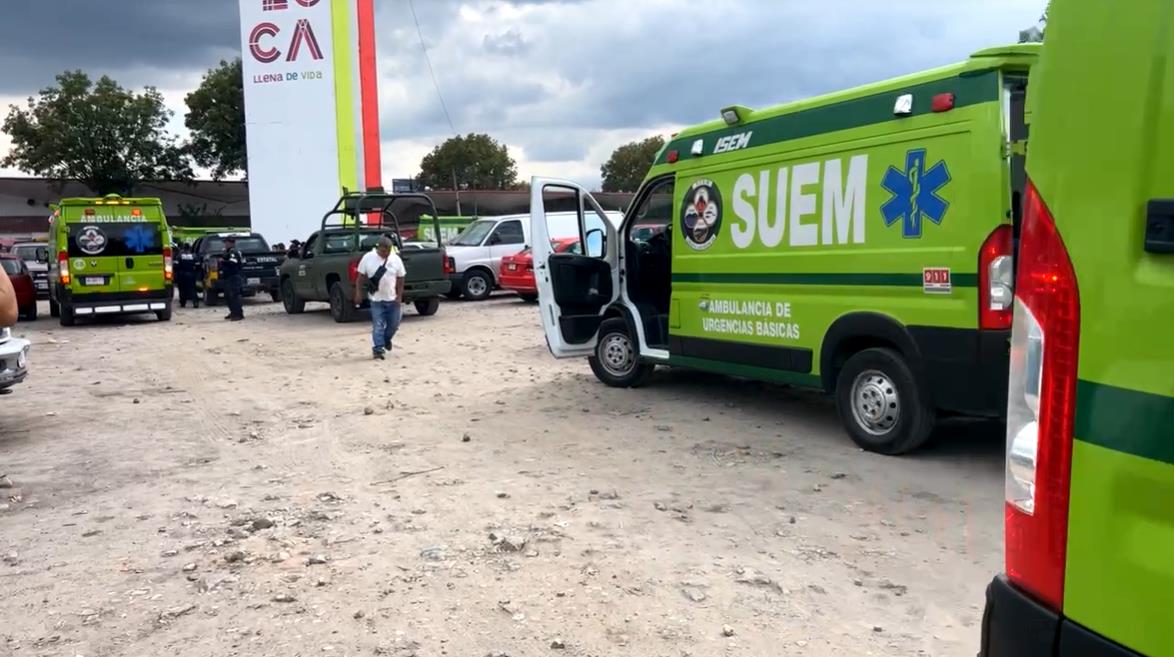 VIDEO: Pelea termina en balacera en mercado en Toluca; hay 12 lesionados - POSTA México