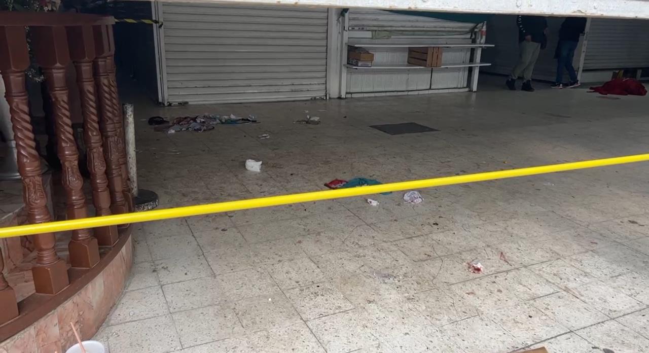 VIDEO: Pelea termina en balacera en mercado en Toluca; hay 12 lesionados - POSTA México
