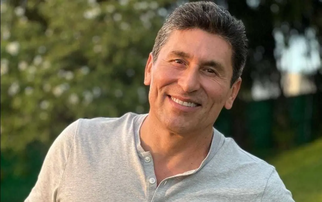 Enseña a lidiar el Dr. César Lozano con personas difíciles - POSTA México