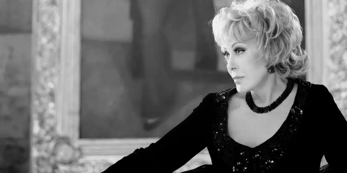 Silvia Pinal: Familiares y amigos se despiden de la actriz en la CDMX ... Silvia Pinal: Familiares y amigos se despiden de la actriz en la CDMX ...
