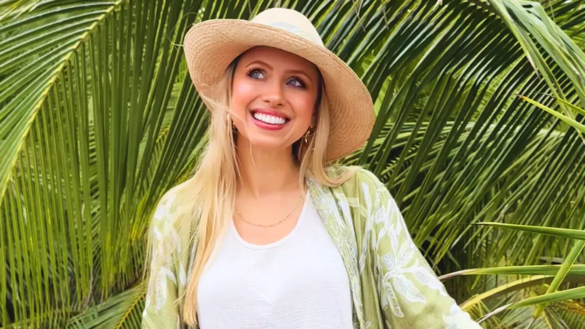 Superholly recorre Yucatán: la youtuber busca el terreno perfecto para ...