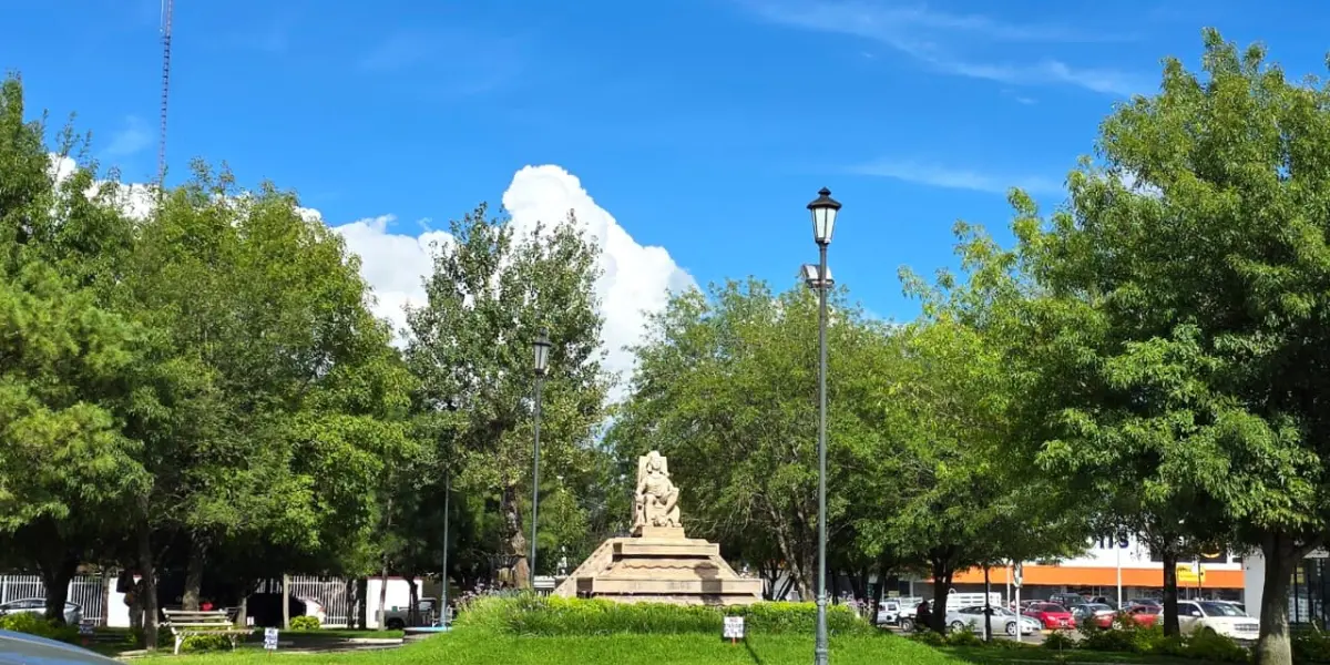 El jardín de Durango hecho en honor a uno de los gobernantes del México ...