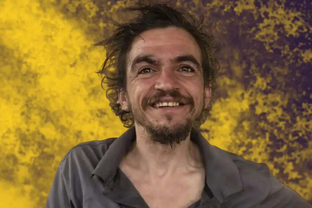 Tylor Chase, actor de Manual de Ned, es visto en las calles - POSTA México